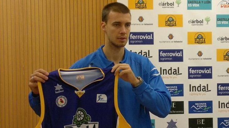 İlk bomba Tripkovic - Fanatik Gazetesi Basketbol Haberleri - Spor