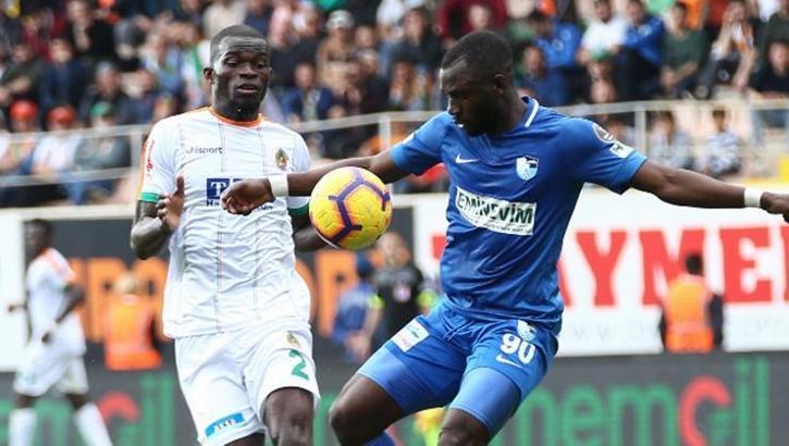 Beşiktaş'tan sürpriz transfer harekatı: Isaac Sackey! - Fanatik ...