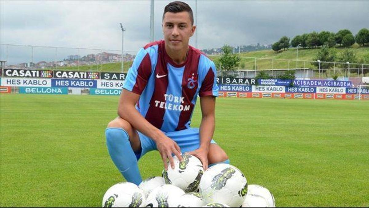 Emre Güral İzmir yolcusu - Fanatik Gazetesi Futbol Haberleri - Spor