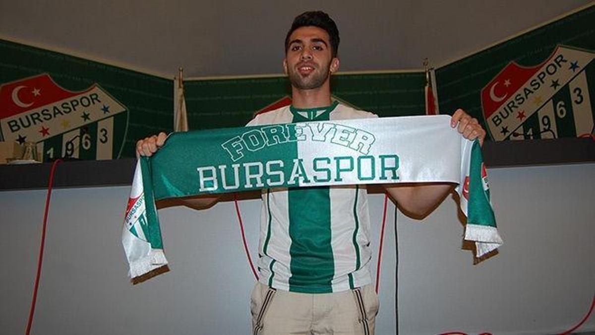 Emre Taşdemir'den 4 yıllık imza - Fanatik Gazetesi Futbol Haberleri - Spor