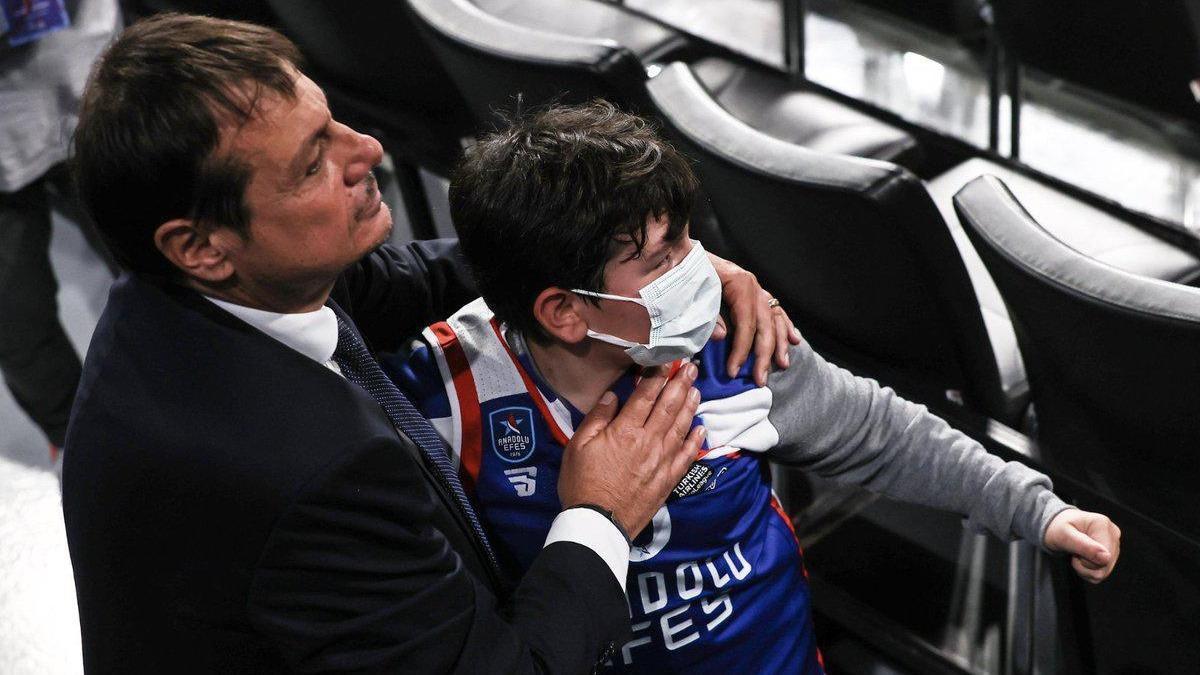 Ergin Ataman: Oğlum Sarp, teknik ekibimizin bir parçası - Fanatik ...