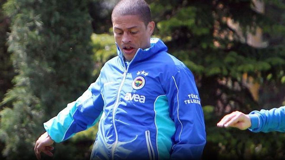 Alex'ten ince mesaj! - Fanatik Gazetesi Fenerbahçe (FB) Haberleri Spor