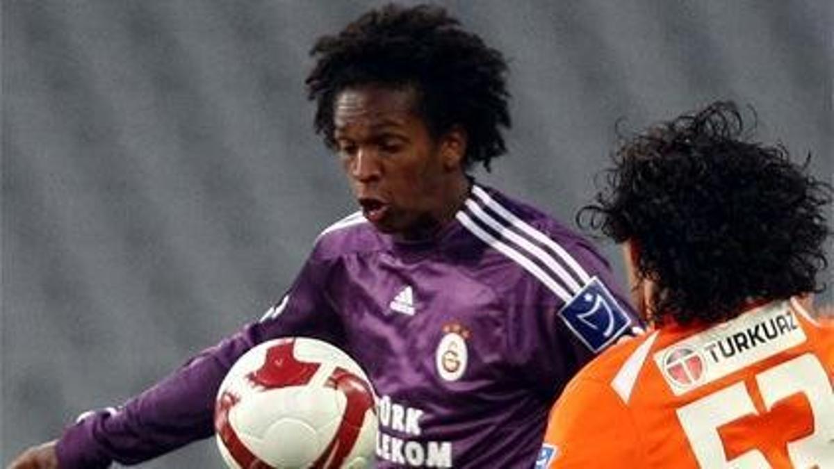 Jo Alves'e tepki - Fanatik Gazetesi Galatasaray (GS) Haberleri - Spor