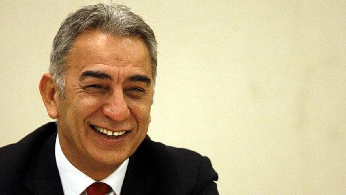 Adnan Polat ceza almıyor - Fanatik Gazetesi Galatasaray (GS) Haberleri ...