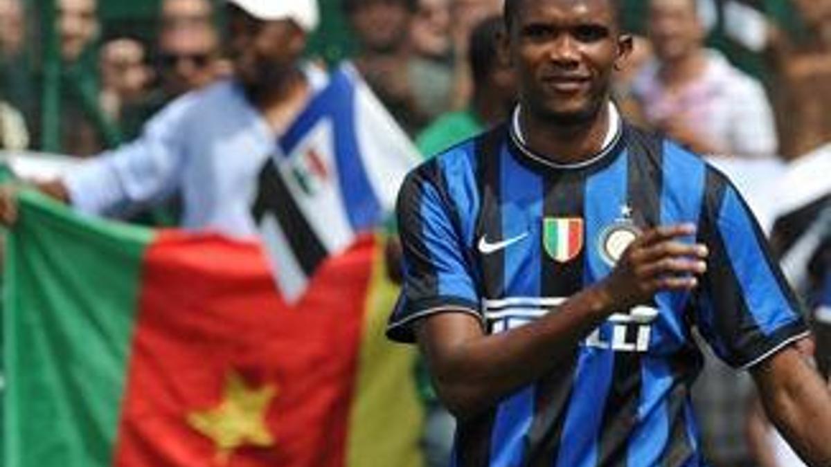 Eto'o Inter taraftarlarına tanıtıldı - Fanatik Gazetesi Futbol ...