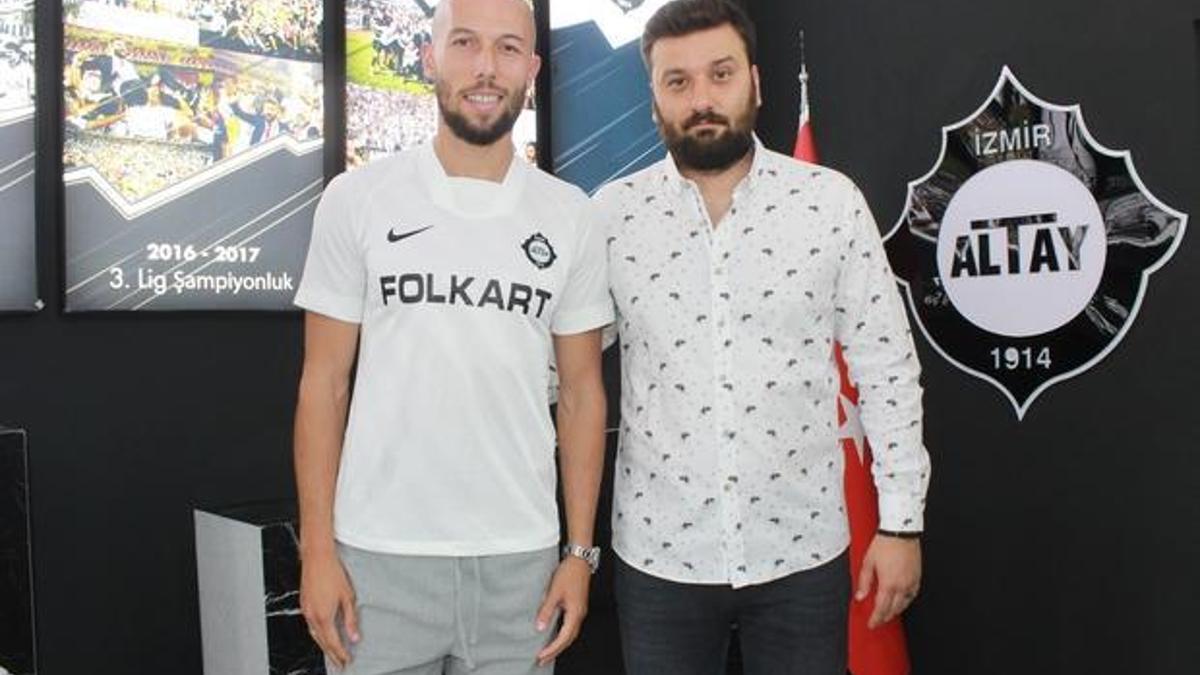 Altay, Edin Cocalic ile de yollarını ayırdı - Fanatik Gazetesi Futbol ...