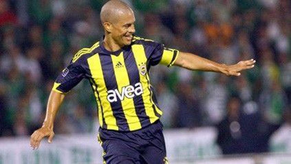 Alex&Carlos'a ekstra izin - Fanatik Gazetesi Fenerbahçe (FB) Haberleri Spor