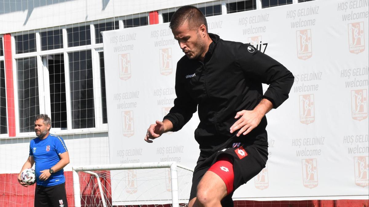 Andrija Vukovic: Yöneticilerimiz transfer konusunda çok çalışıyor ...