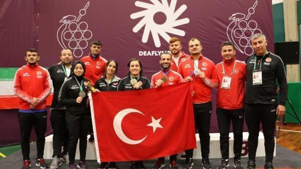 Samet Bulut, İşitme Engelliler Yaz Olimpiyatları'nda gümüş madalya ...
