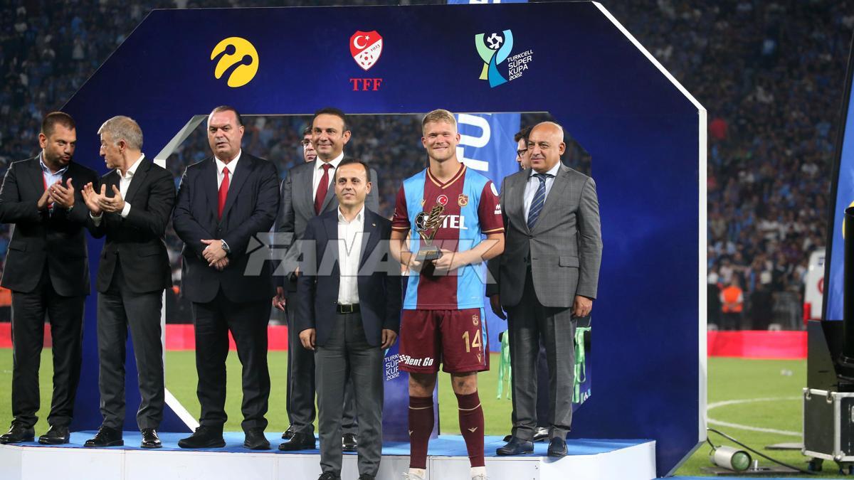 Trabzonspor-Sivasspor maçının oyuncusu: Andreas Cornelius - Fanatik ... Trabzonspor-Sivasspor maçının oyuncusu: Andreas Cornelius - Fanatik ...