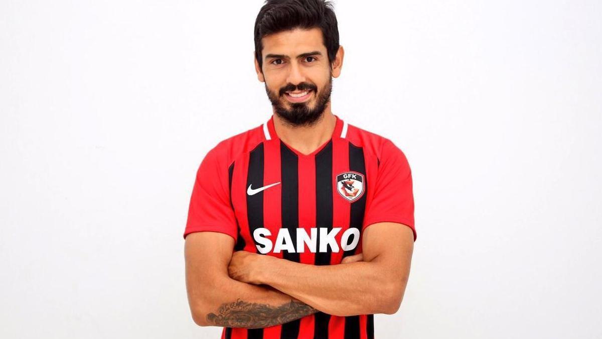 Gazişehir Gaziantep'in forma sponsoru SANKO oldu - Fanatik Gazetesi ...