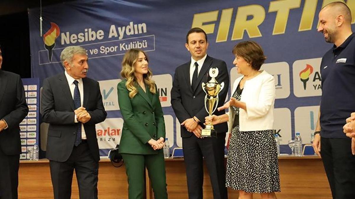 Nesibe Aydın Kadın Basketbol Takımı'nda hedef, Avrupa'da yarı final ...