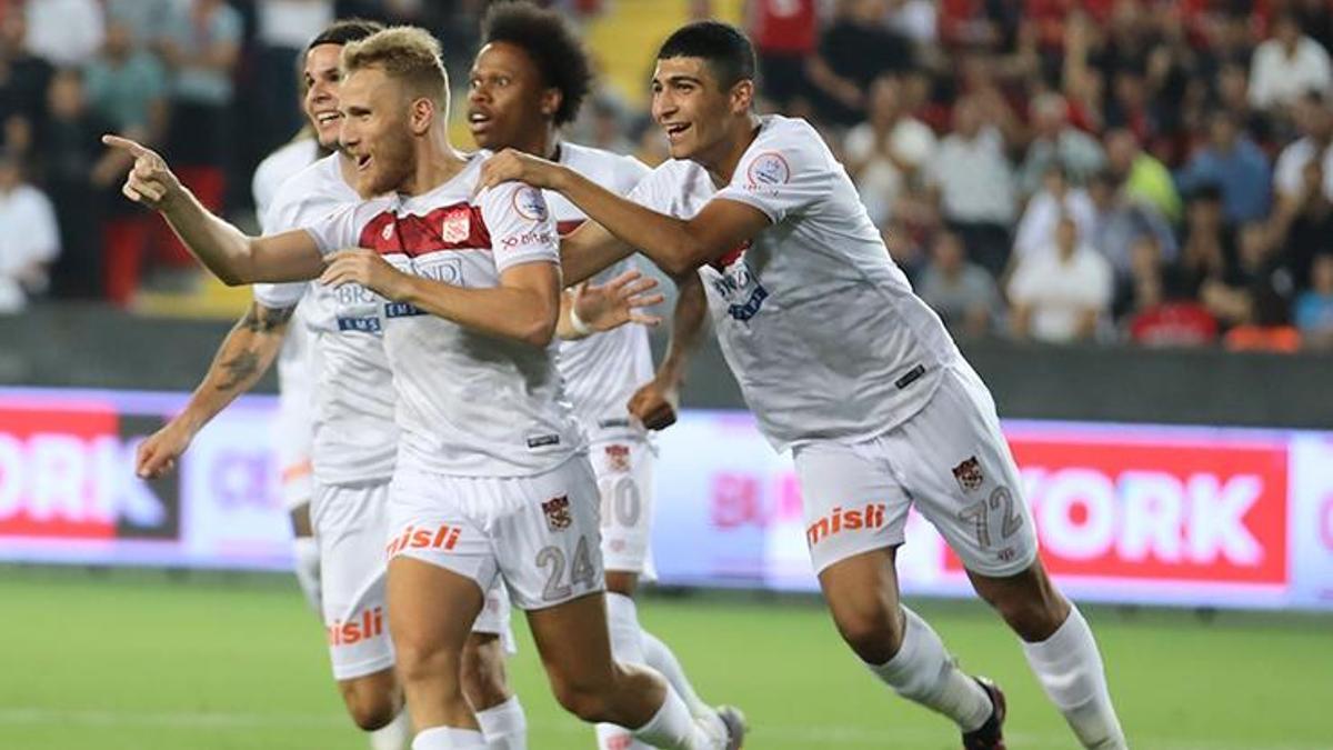 Samu Saiz, bu sezon ilk kez ağları sarstı - Fanatik Gazetesi Futbol ...