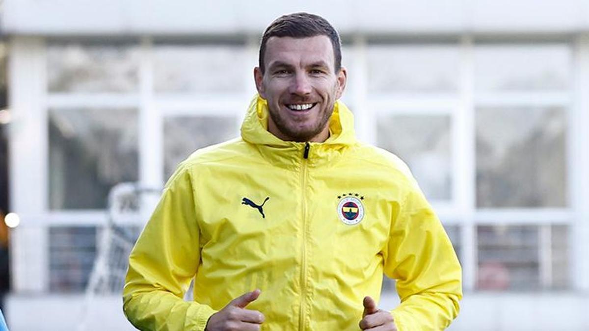 Fenerbahçe'de Edin Dzeko ilk 11'e dönüyor! - Fanatik Gazetesi ...