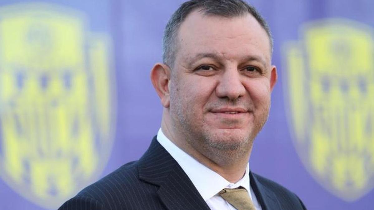 Ankaragücü Başkanı İsmail Mert Fırat'tan zemin açıklaması - Fanatik ...