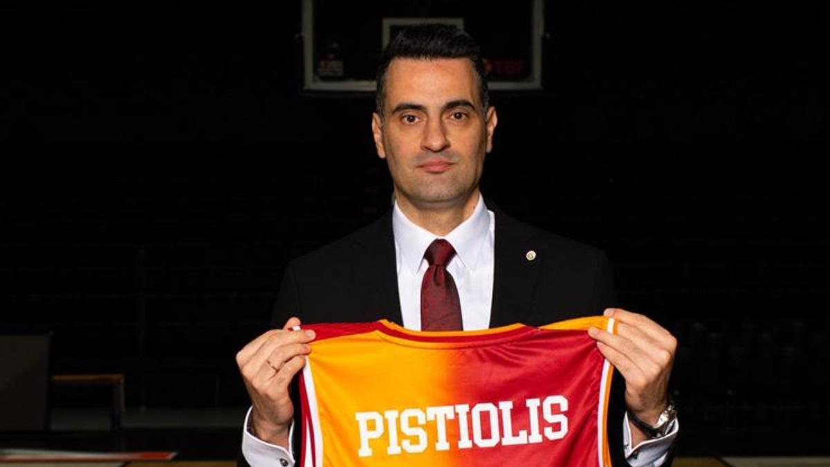 Galatasaray'ın eski koçu Andreas Pistolis'in yeni takımı açıklandı ...