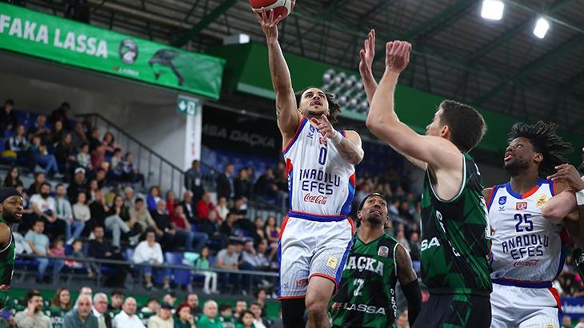 Anadolu Efes normal sezonu lider tamamladı - Fanatik Gazetesi Basketbol ...