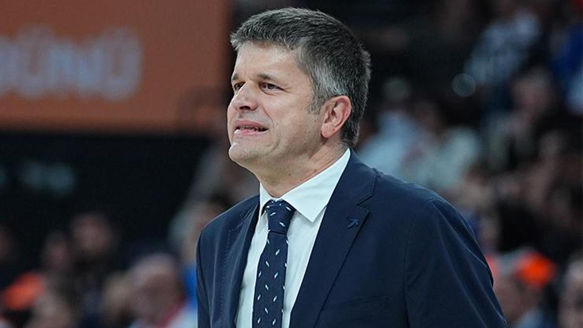 EuroLeague'in 6.haftasında Anadolu Efes lider Barcelona'yı konuk ediyor ...