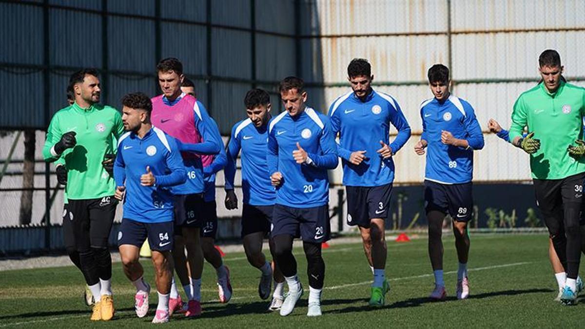 Çaykur Rizespor, Fenerbahçe maçı hazırlıklarına başladı - Fanatik ...