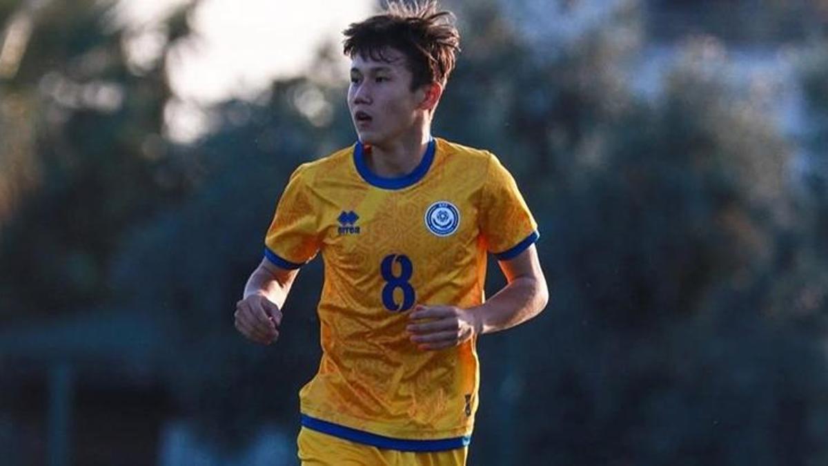 Beşiktaş'tan geleceğe transfer! 2 sene sonra resmi imza - Fanatik ...