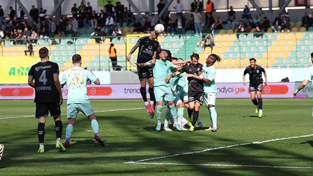 Şampiyon Kocaelispor İstanbul'da mağlup | Esenler Erokspor: 3 ...