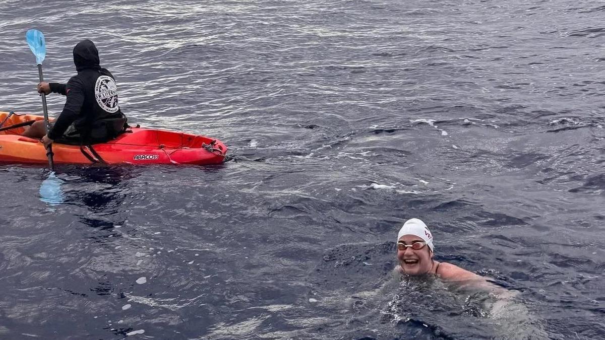 What a talent! Aysu Turkoglu becomes youngest Turkish swimmer to cross ...