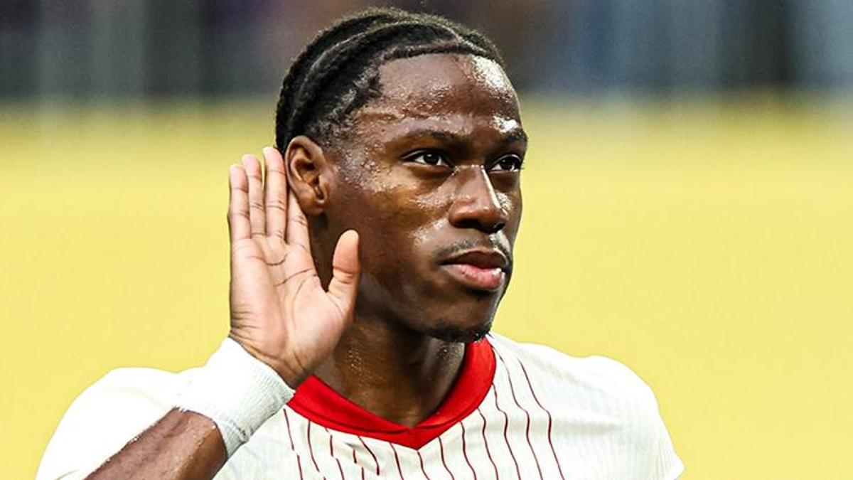 Juventus signs Jonathan David!