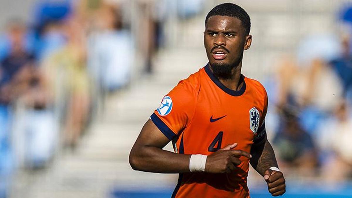 Chelsea closes In: €40m+ deal for Ajax prodigy Jorrel Hato...