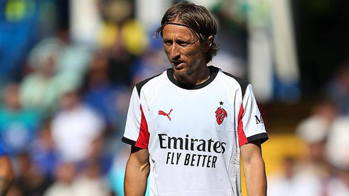40-year-old Luka Modric is Milan's player of the month!