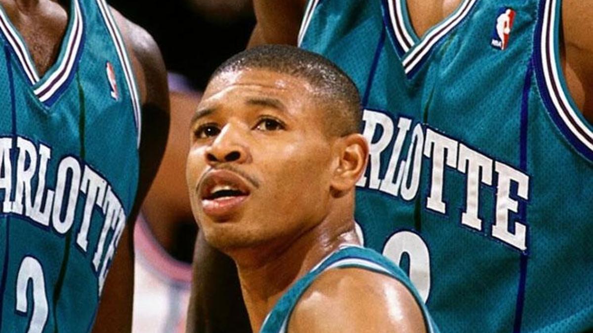 Who Is the Shortest NBA Player Ever? A Look at the Smallest Legends