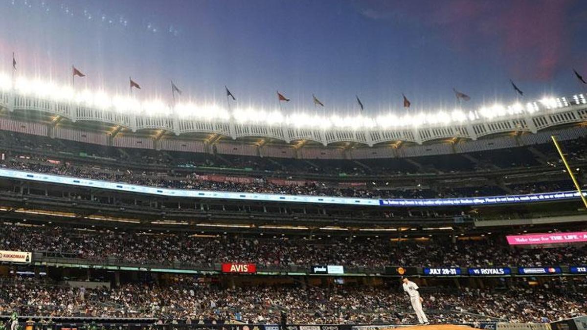 What Is the Biggest Baseball Stadium in the United States?