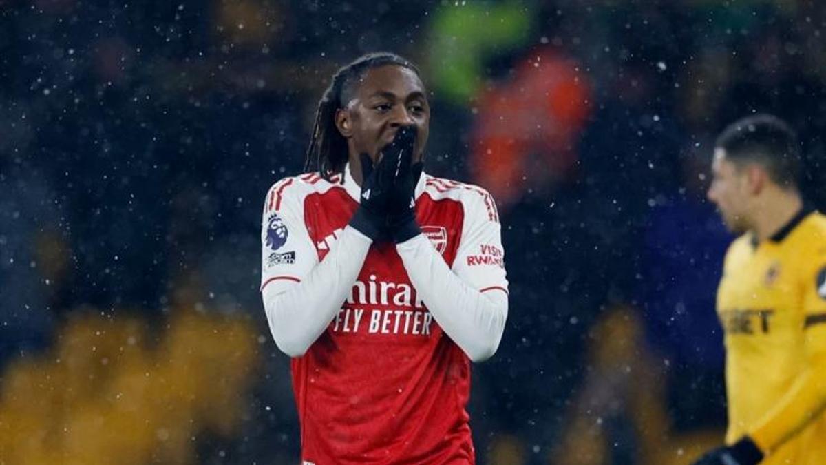 Arsenal stunned as bottom side Wolves stage dramatic two goal comeback