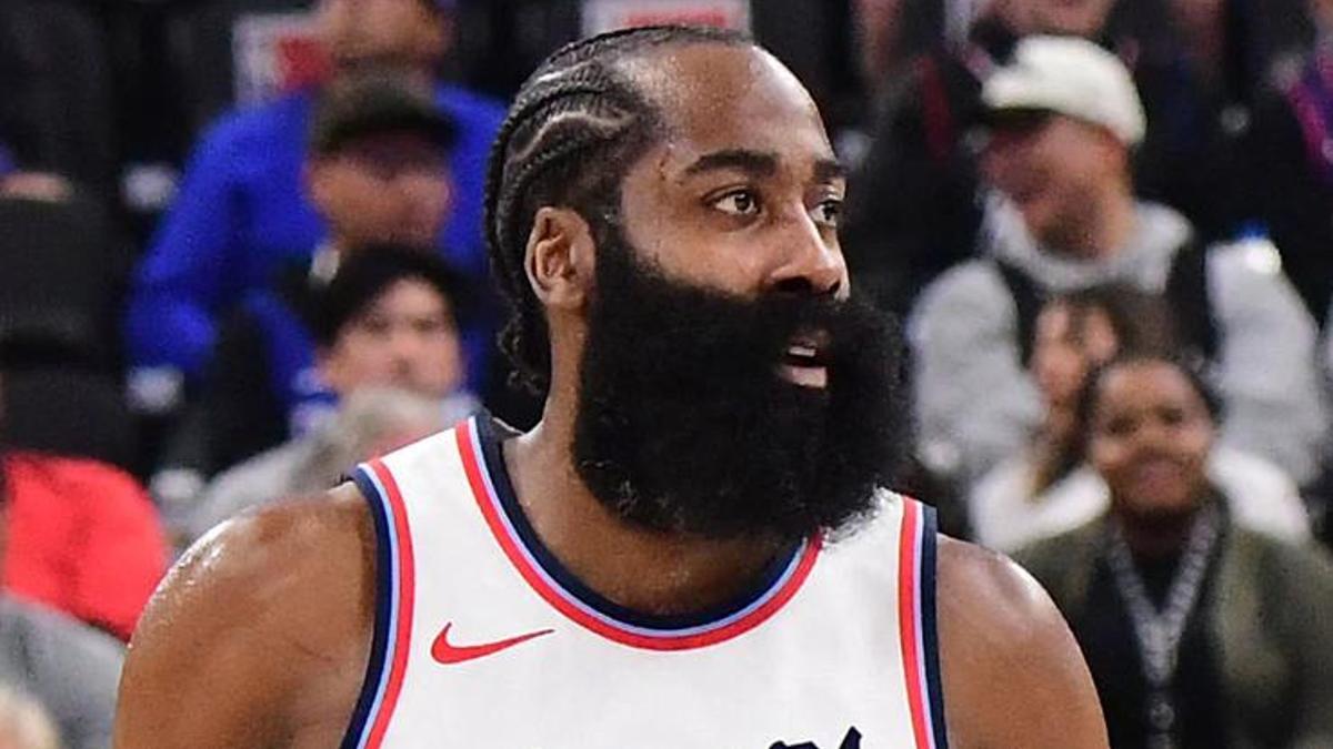 Harden Joins 29,000-Point Club as Cavaliers Outclass 76ers