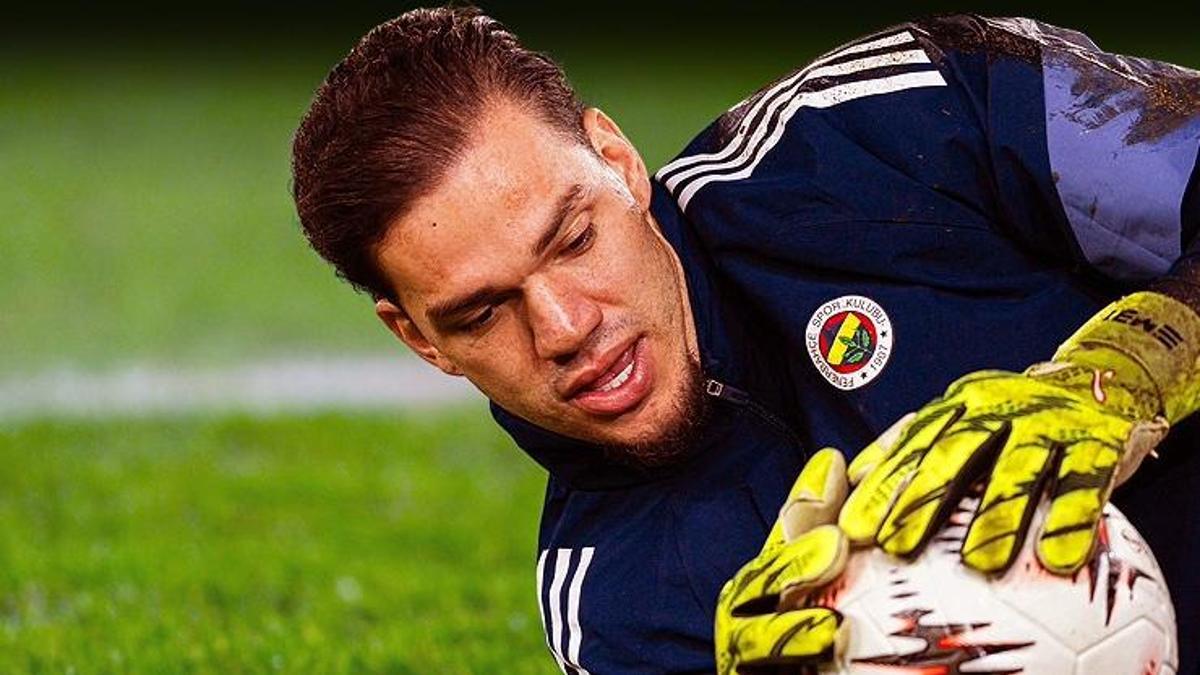 Negotiations at Fenerbahçe Have Stalled! Ederson in the Spotlight After ...
