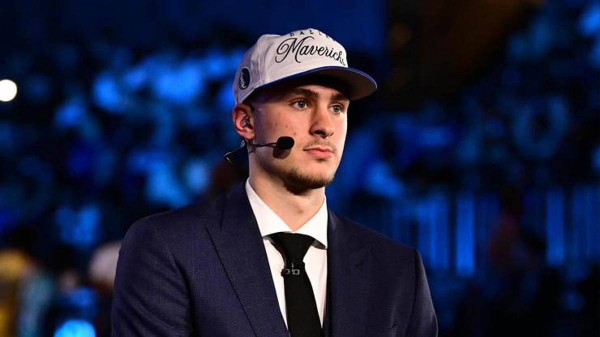 Cooper Flagg named NBA Rookie of the Year