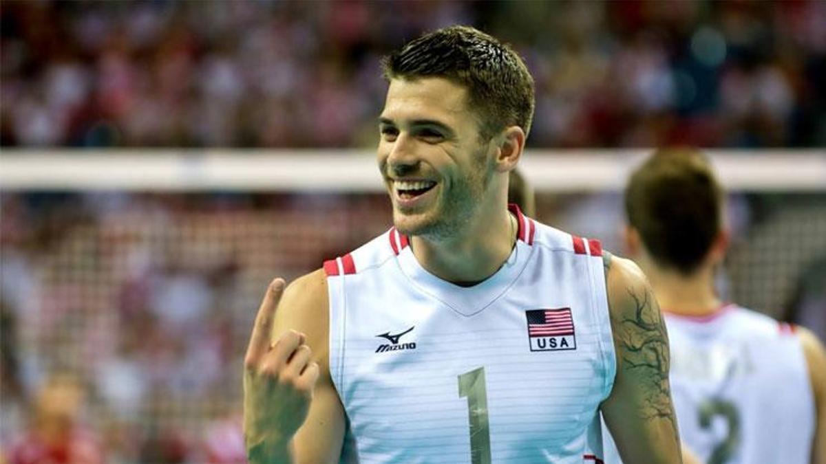Fenerbahce signs Matthew John Anderson