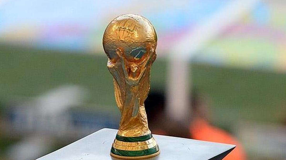 Visible Empty Seats at World Cup Group Stage Match Renew Global ...