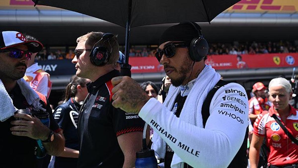 Former Team Principal Toto Wolff Warns Field Against Resurgent Lewis ...
