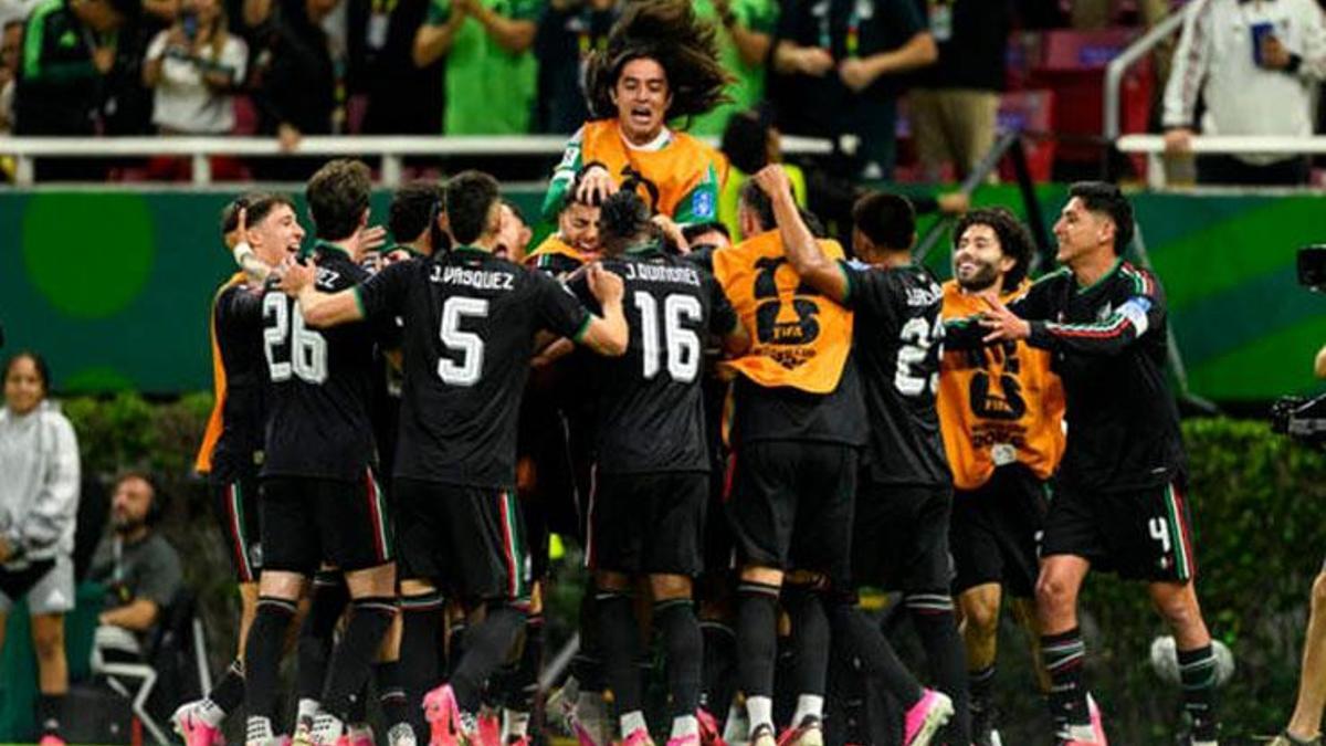 Mexico Edge South Korea to Claim Group A Top Spot and Secure Home Round ...