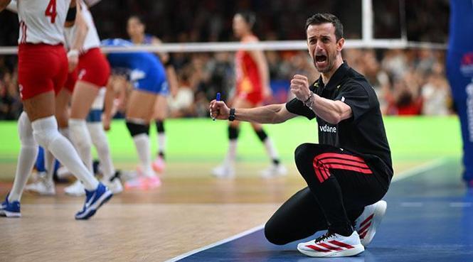🚨ÖZET I Dört dörtlük voleybol! Filenin Sultanlar 4'te 4 yaptı ...