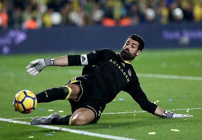 Fenerbahçe'nin tarihine geçtiler! Listede Gökhan Gönül de var ...