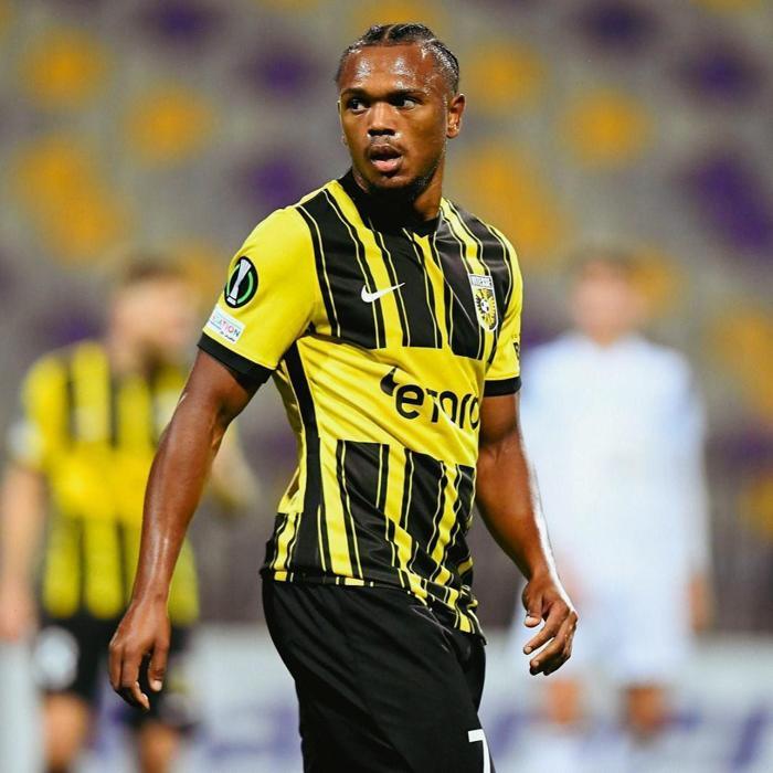 Son dakika! Fenerbahçe için Lois Openda iddiası - Fanatik Gazetesi ... Son dakika! Fenerbahçe için Lois Openda iddiası - Fanatik Gazetesi ...
